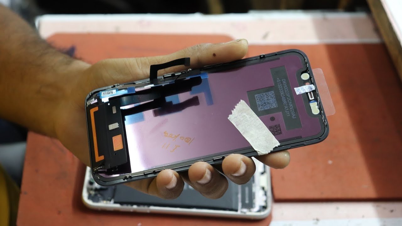 Iphone 11 combo replacement || screen change - YouTube