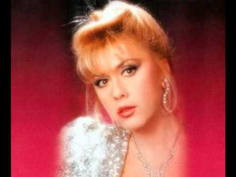 Kamuran Akkor - Yıkılmazdım Ben