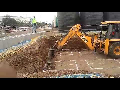 Compaction of Footing Using Plate - YouTube