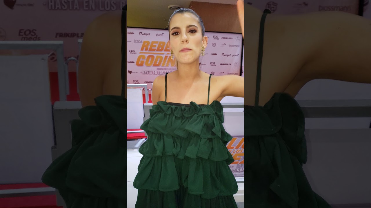 Anna Carreiro se rebela con godinez!!!! - YouTube