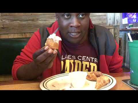 Joe’s Rockin Rib Rolls + Key lime Pie For Dessert at Flanigan’s - YouTube