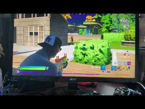 First time playing fortnight on this YouTube - YouTube