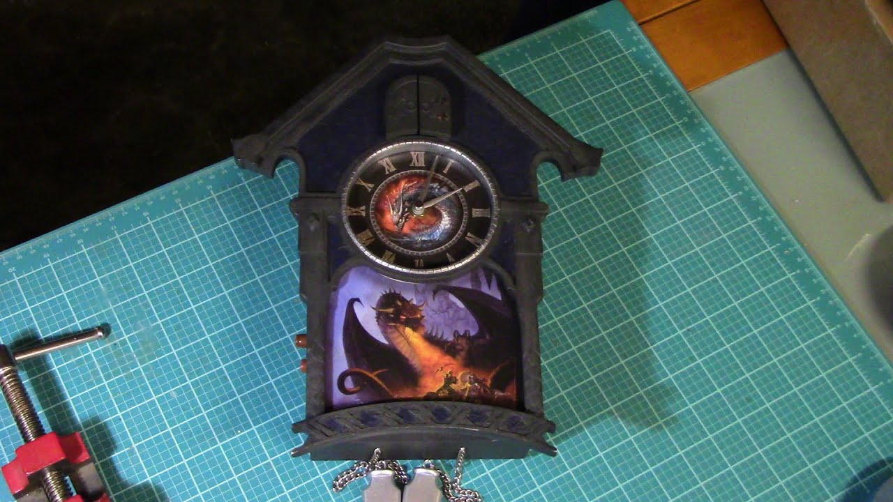 Dragon cuckoo clock p1 - YouTube