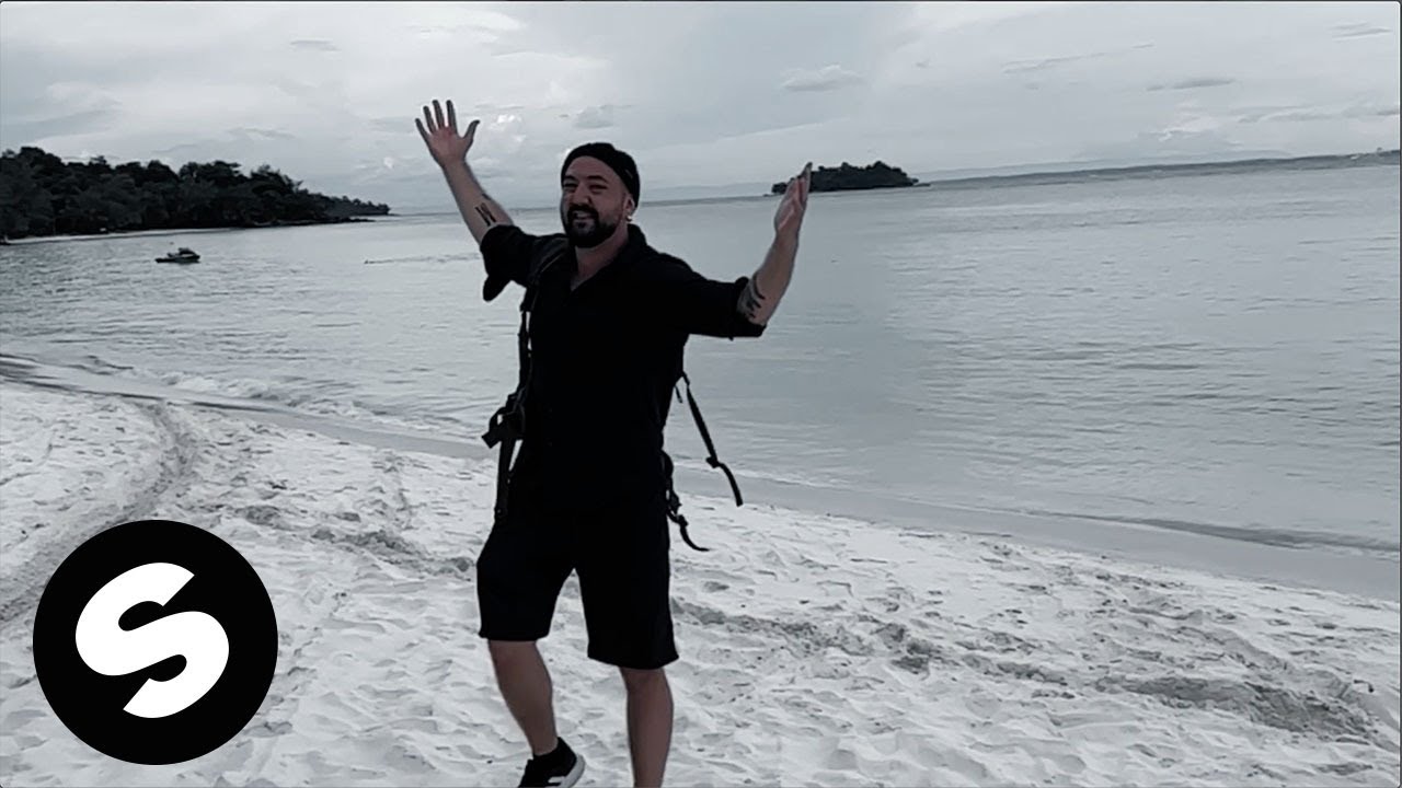 Valy Mo & Sebastian Park - Rule The World (Official Music Video) - YouTube