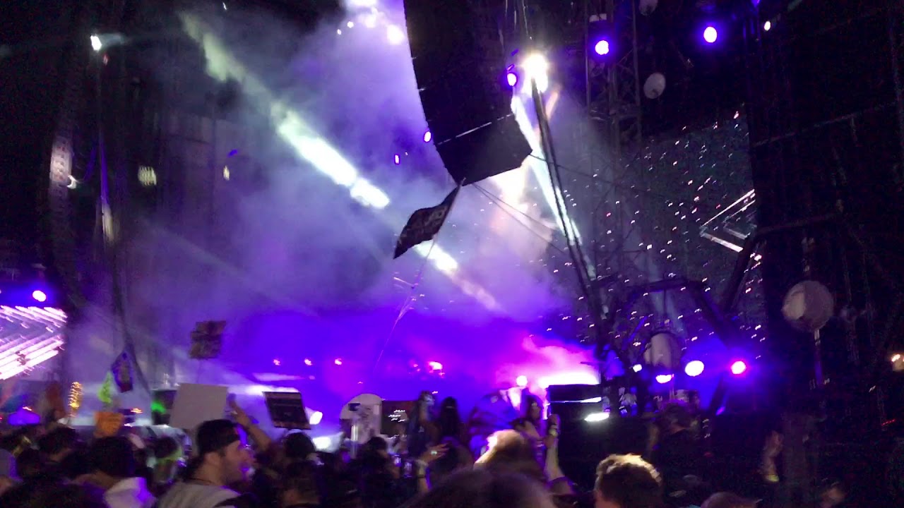 Above & Beyond - Alright Now @ The Gorge Amphitheater [ABGT250] - YouTube