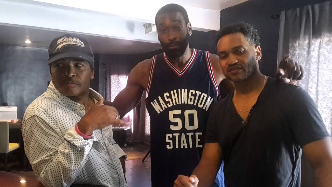 PAUL GOLDSBY RONNIE WARNER HELP HOOPSHOTS TALENT - YouTube