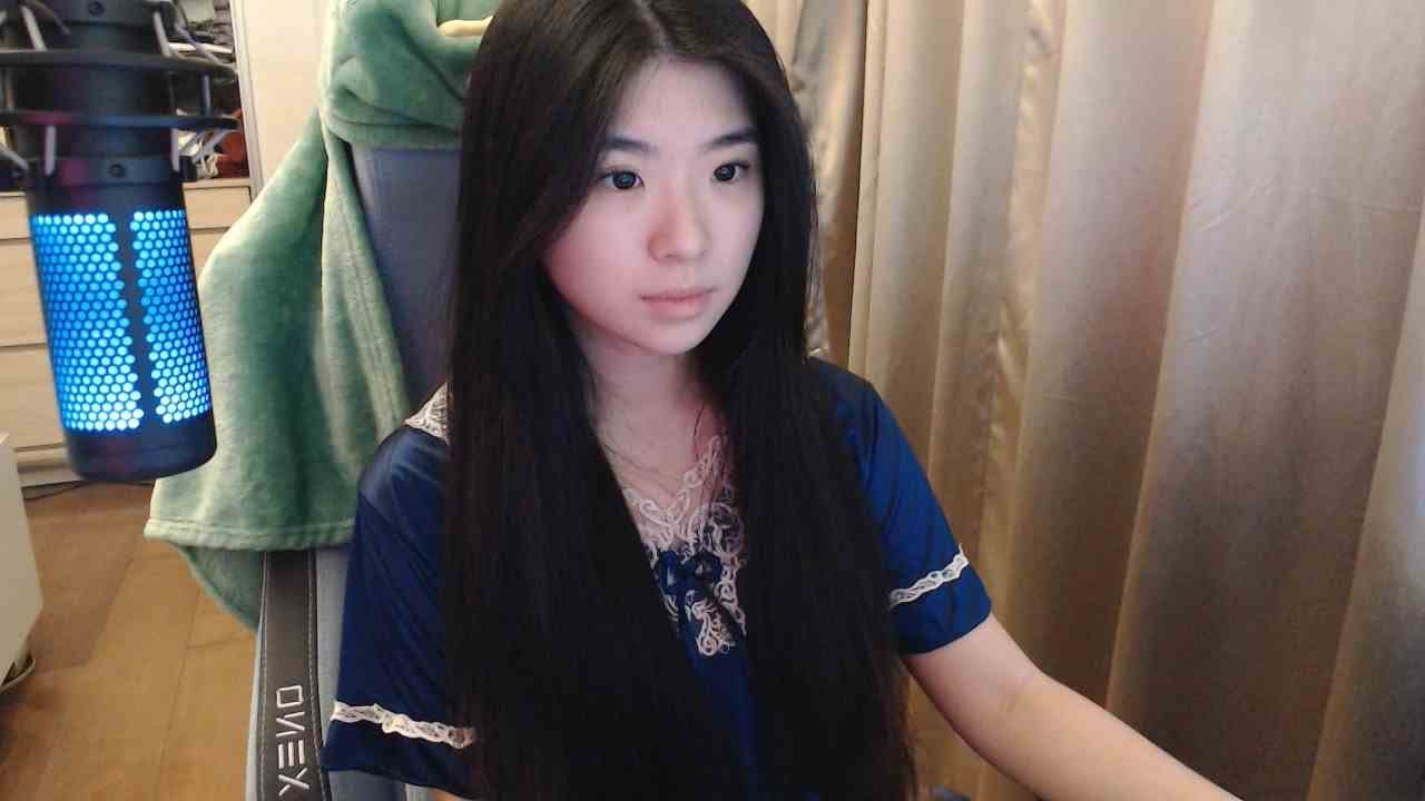 sama emjek - YouTube