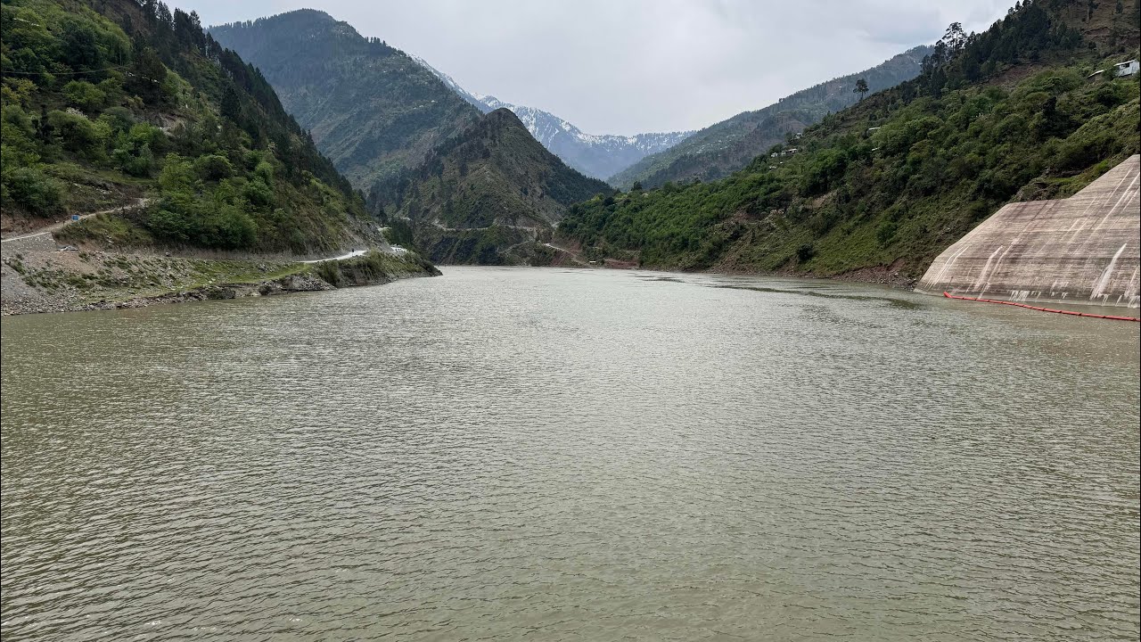 A flow release of 300 cumecs (cubic meters per second) - YouTube