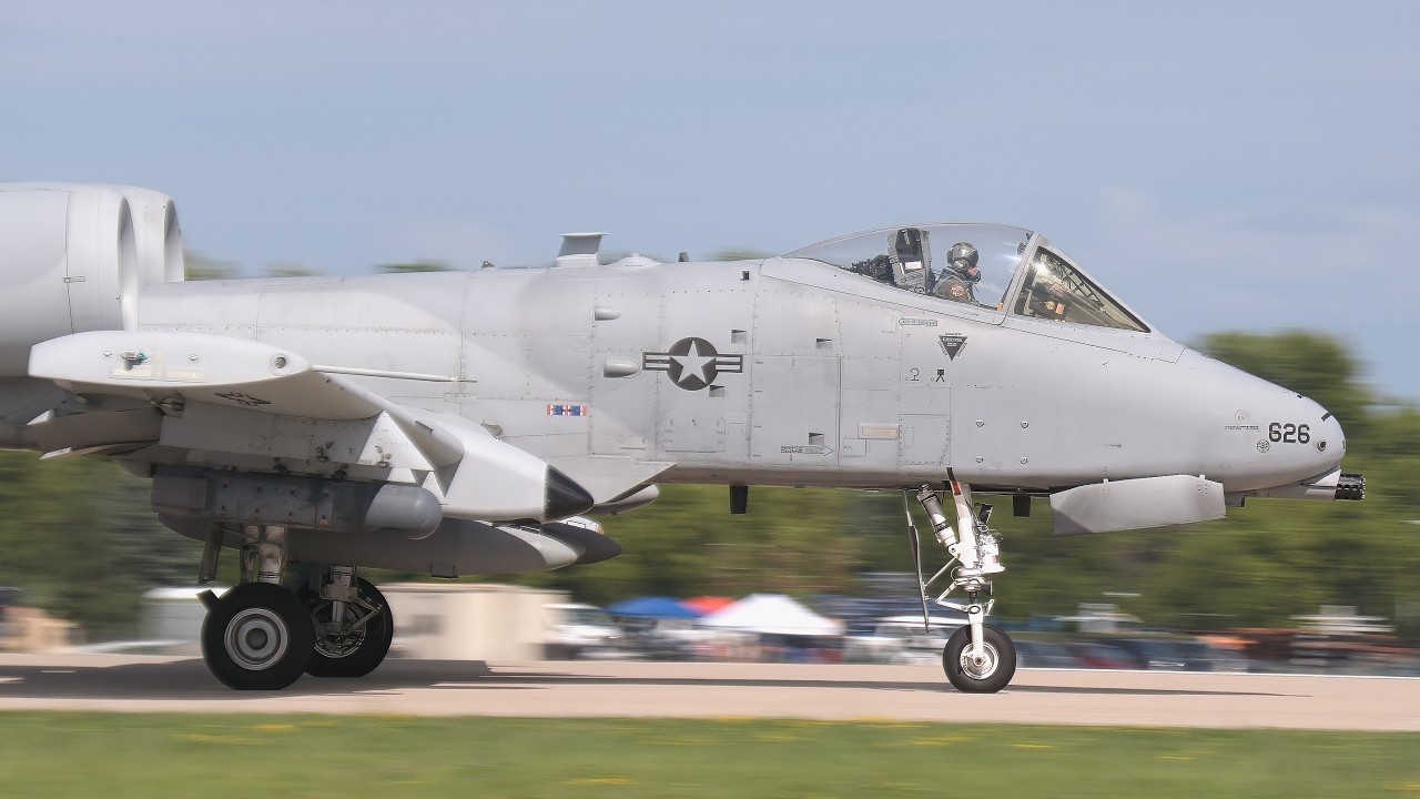 A-10 Warthog Attack Demo | EAA AirVenture Oshkosh 2025 - YouTube