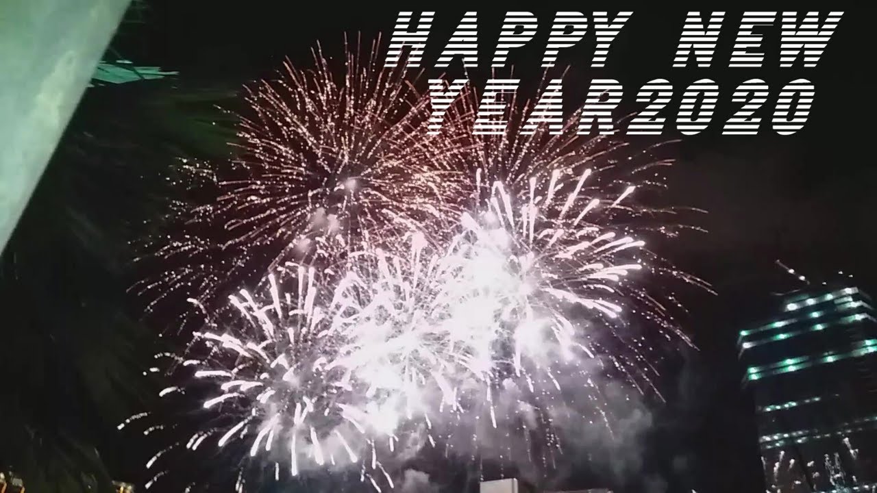Happy new year 2020 fireworks show - YouTube