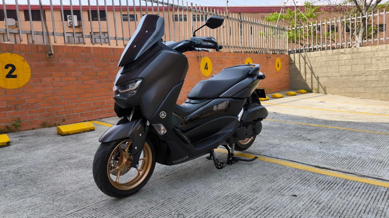 Yamaha NMax Connected 2024 - YouTube