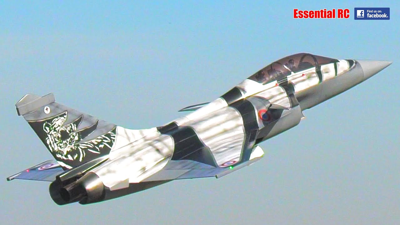 EXTRAORDINARY AGILITY !!! DASSAULT RAFALE RC TURBINE JET - YouTube