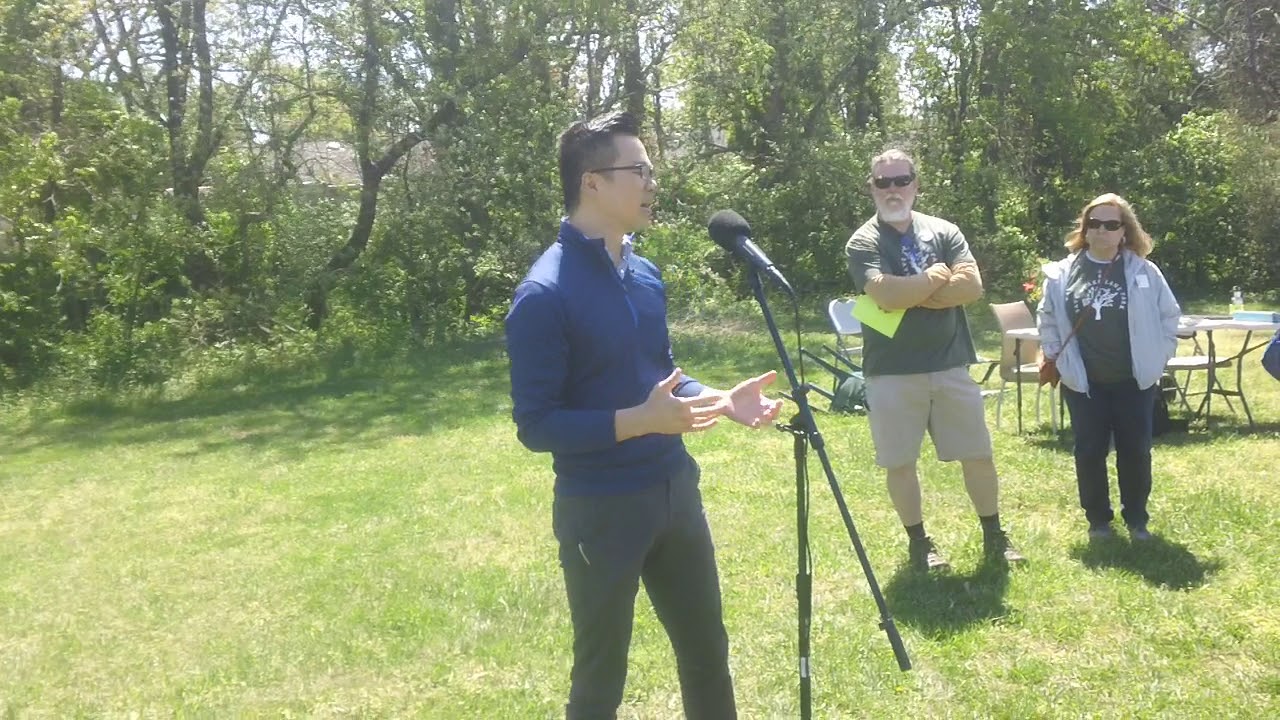 Linh Hoang at Blake Lane Park - YouTube