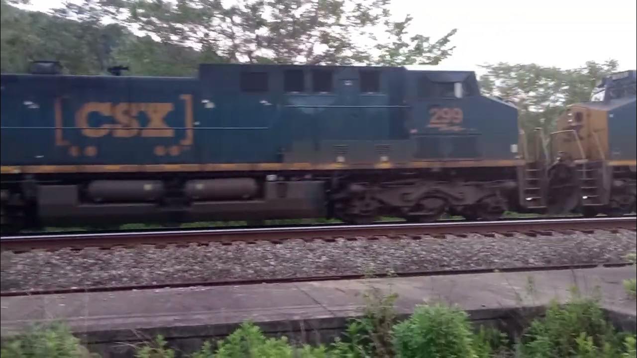 Three CSX Engines on an Eastbound Freight thru the Boro - YouTube