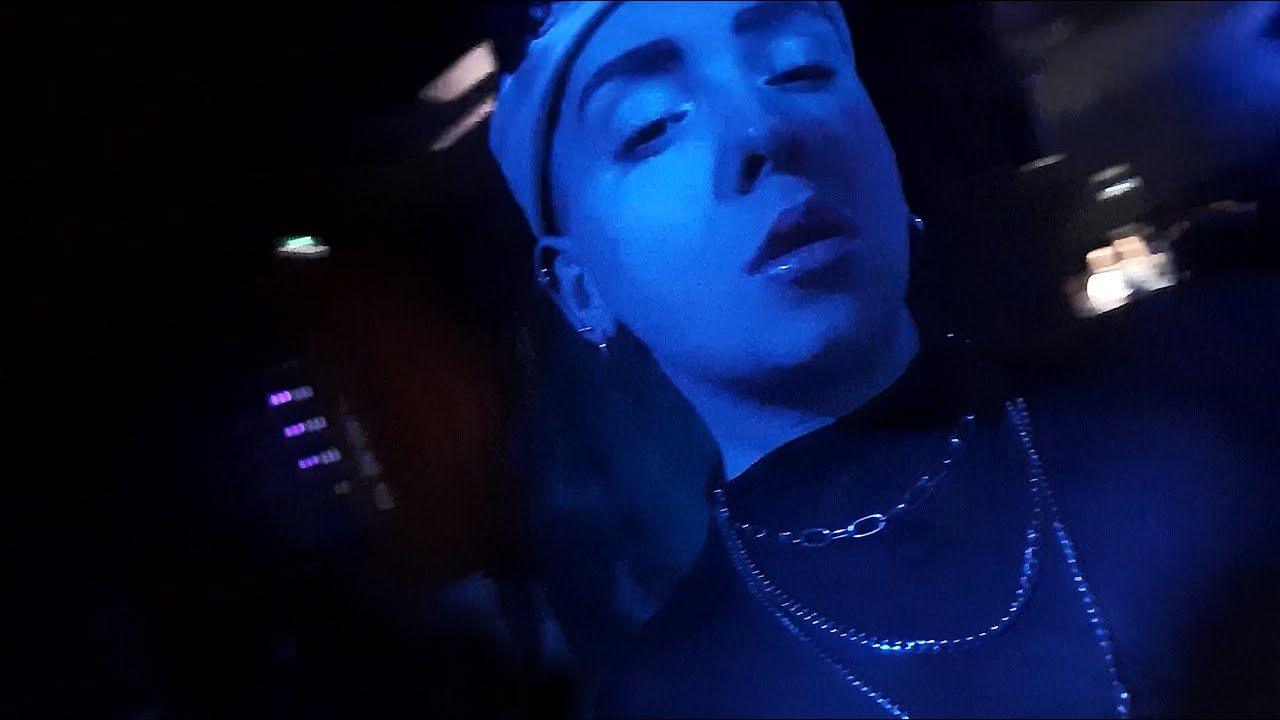 Bryan Serrano - Muévelo (Prod. garra__) (Visualizer) - YouTube