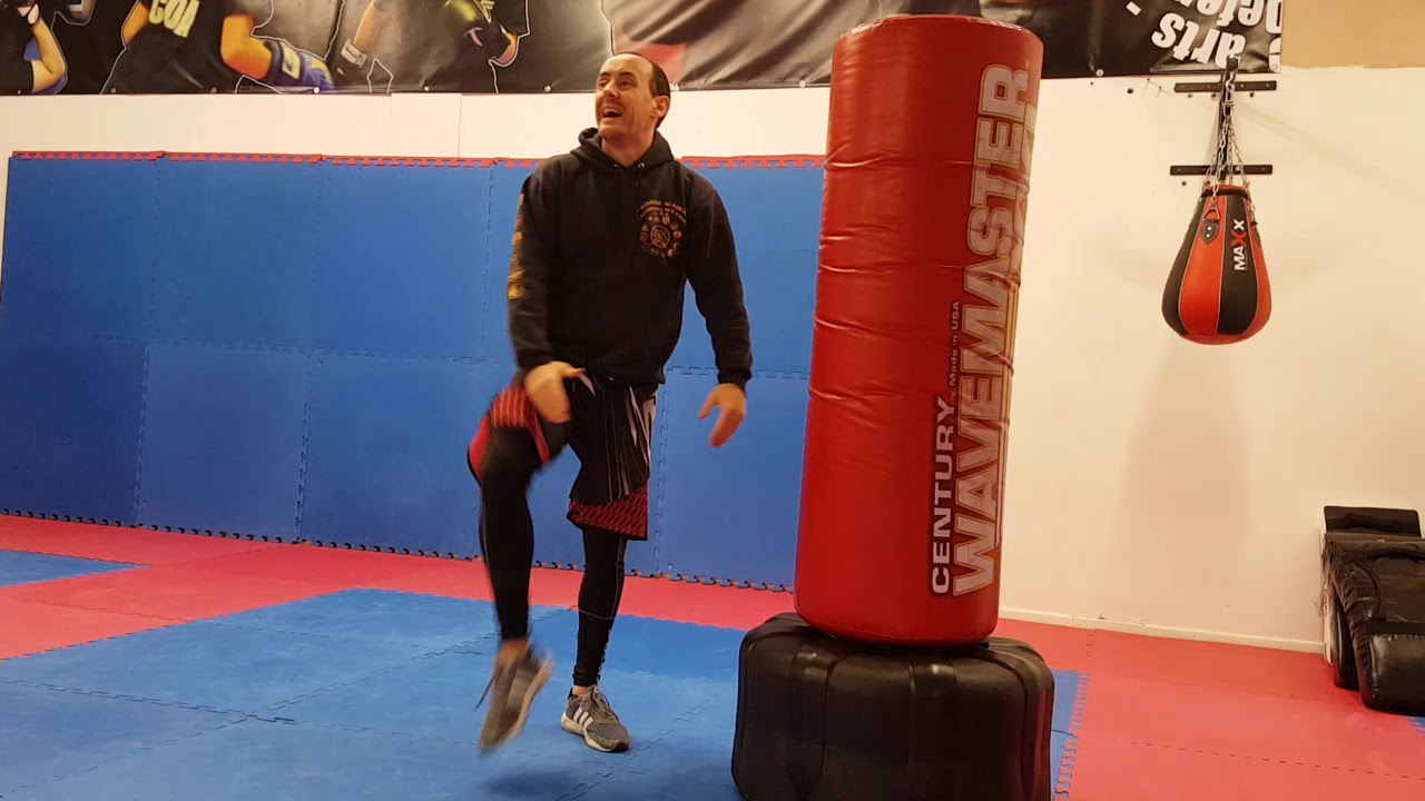Rear leg round/turning kick instruction - YouTube