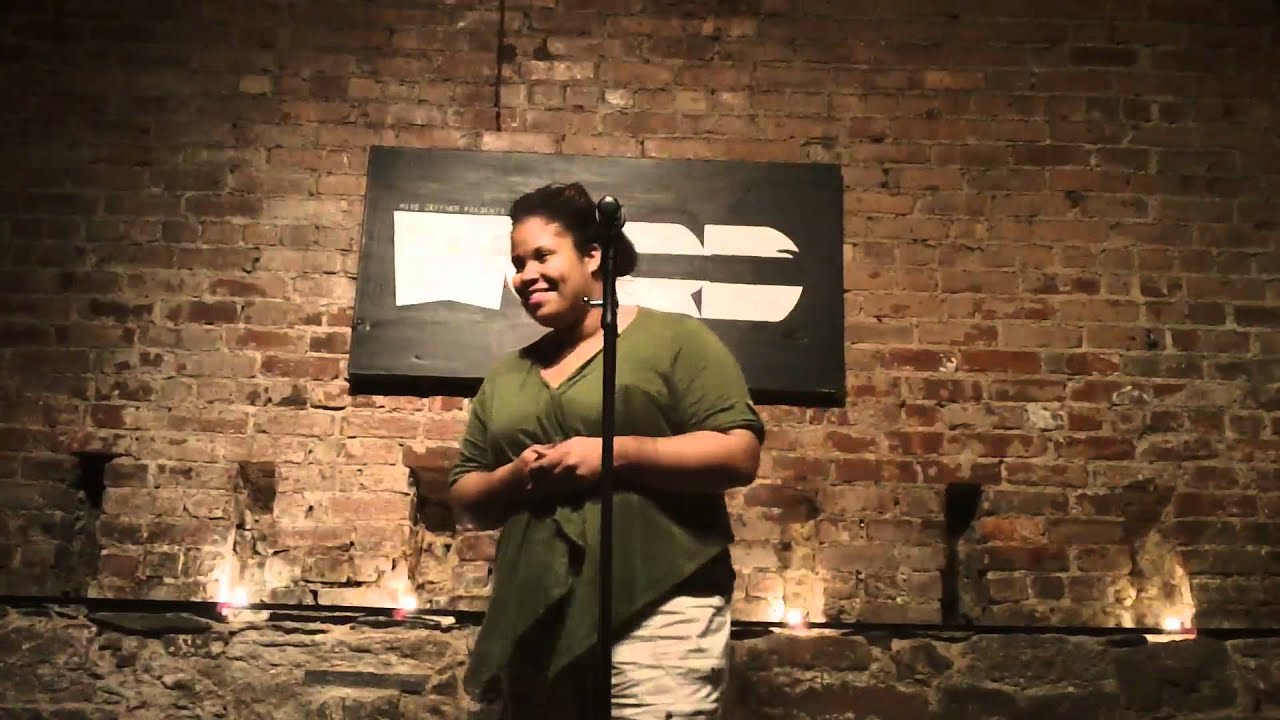 Poet Verandah-Maureen Shepard performs her poem Ugly @ The NYC Open Mic ...
