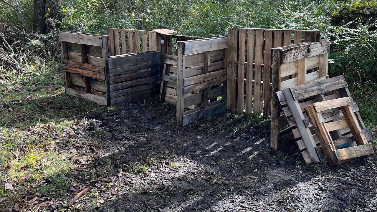 Build Three Bin Composter ! - YouTube