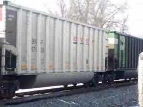 BNSF E CEBNAM0-58A, BNSF 5995 EAST. (2-23-08) - YouTube