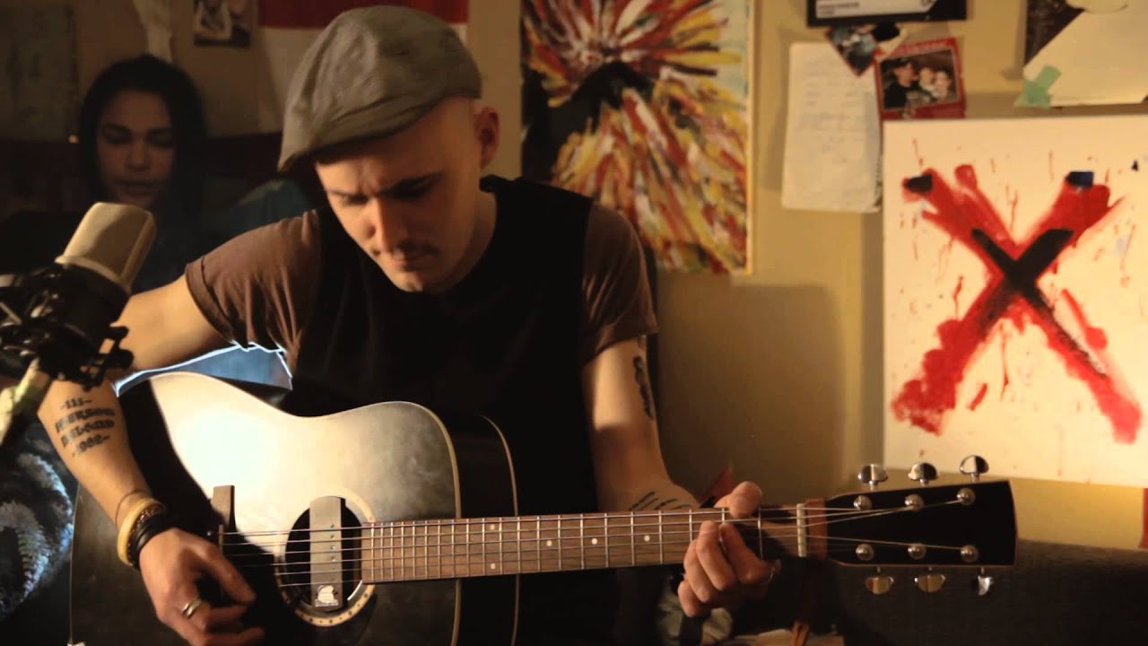 Emerson Ireland - Sleep with My Guitar - Acoustic - YouTube