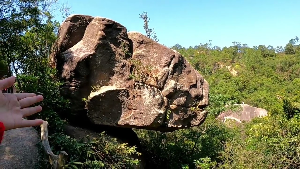 DINASAUR ROCK HEAD||KORNHILL - YouTube