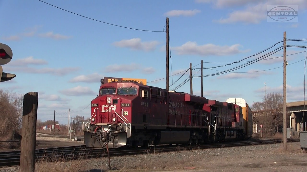 Detroit Railfanning with a Conrail Shared Assets OCS! - YouTube