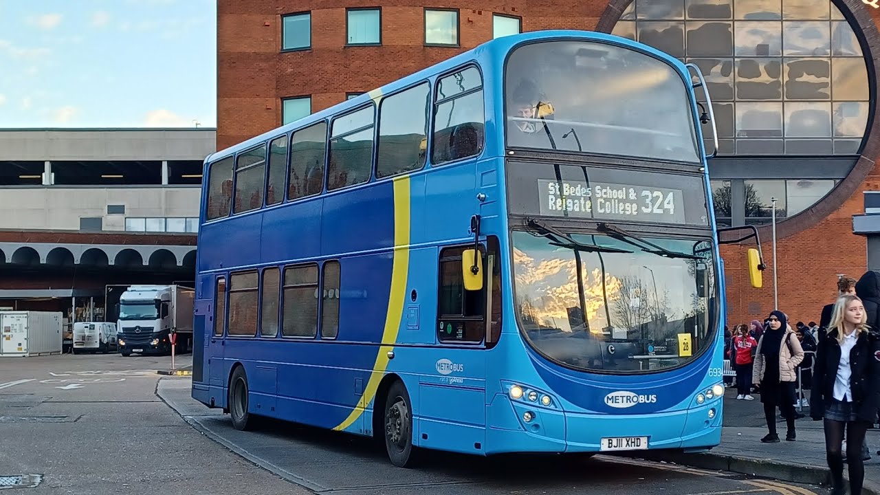 *RARE* Metrobus Gemini 2 6934 (BJ11 XHD) on CP route 324 at Redhill Bus ...