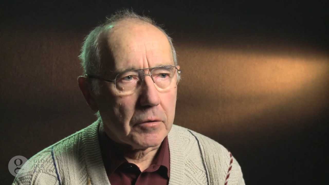 Karl-Heinz Piehler: Schulzeit im Zweiten Weltkrieg - YouTube