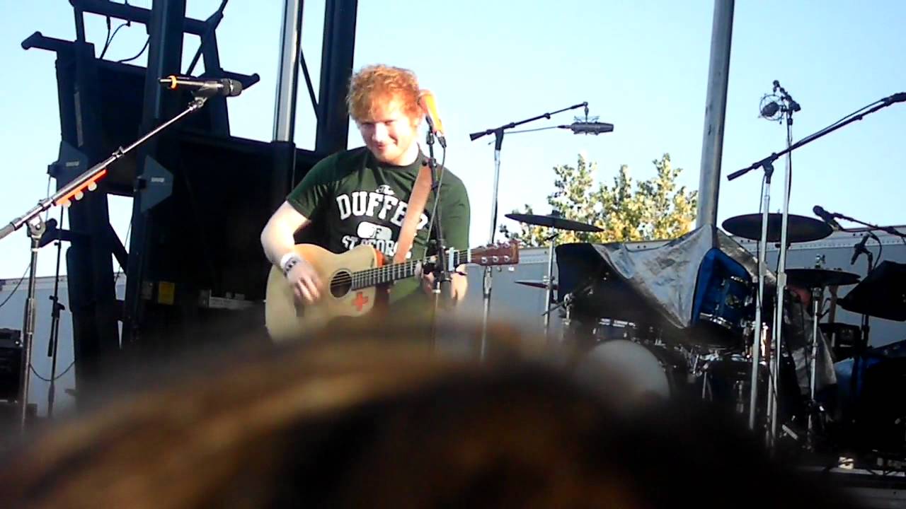 Ed Sheeran smiling at my camera - YouTube