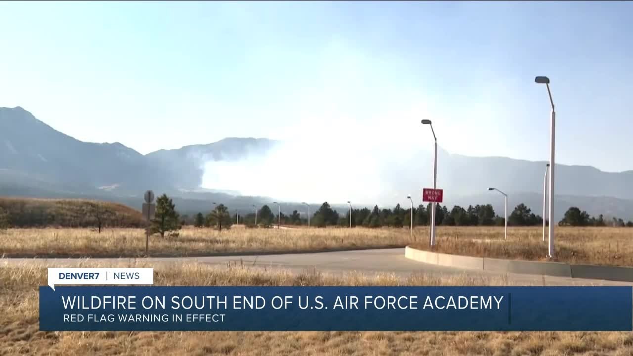 Wildfire burning near the Air Force Academy - YouTube