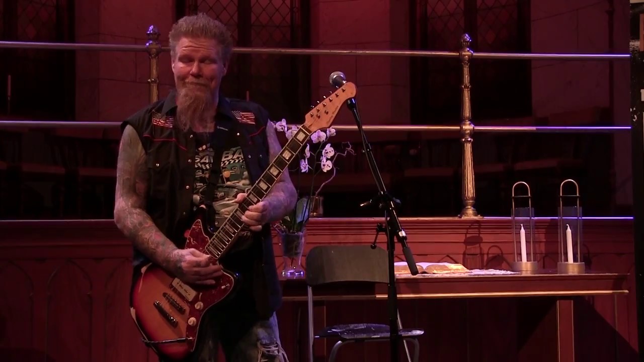 Harley Benton Live with The Rockin' Rev. - YouTube