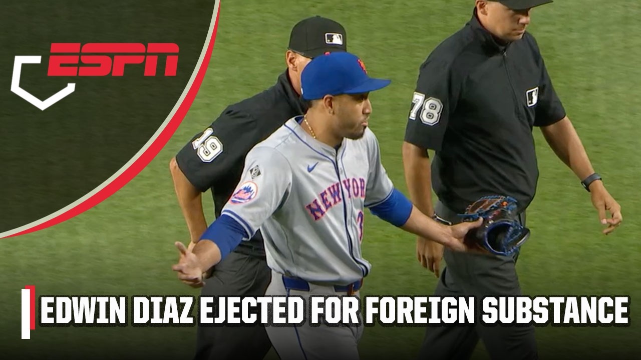EJECTION ALERT 🚨 Edwin Diaz ejected for foreign substance before ...