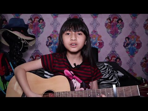Sakit | Alyssa Dezek