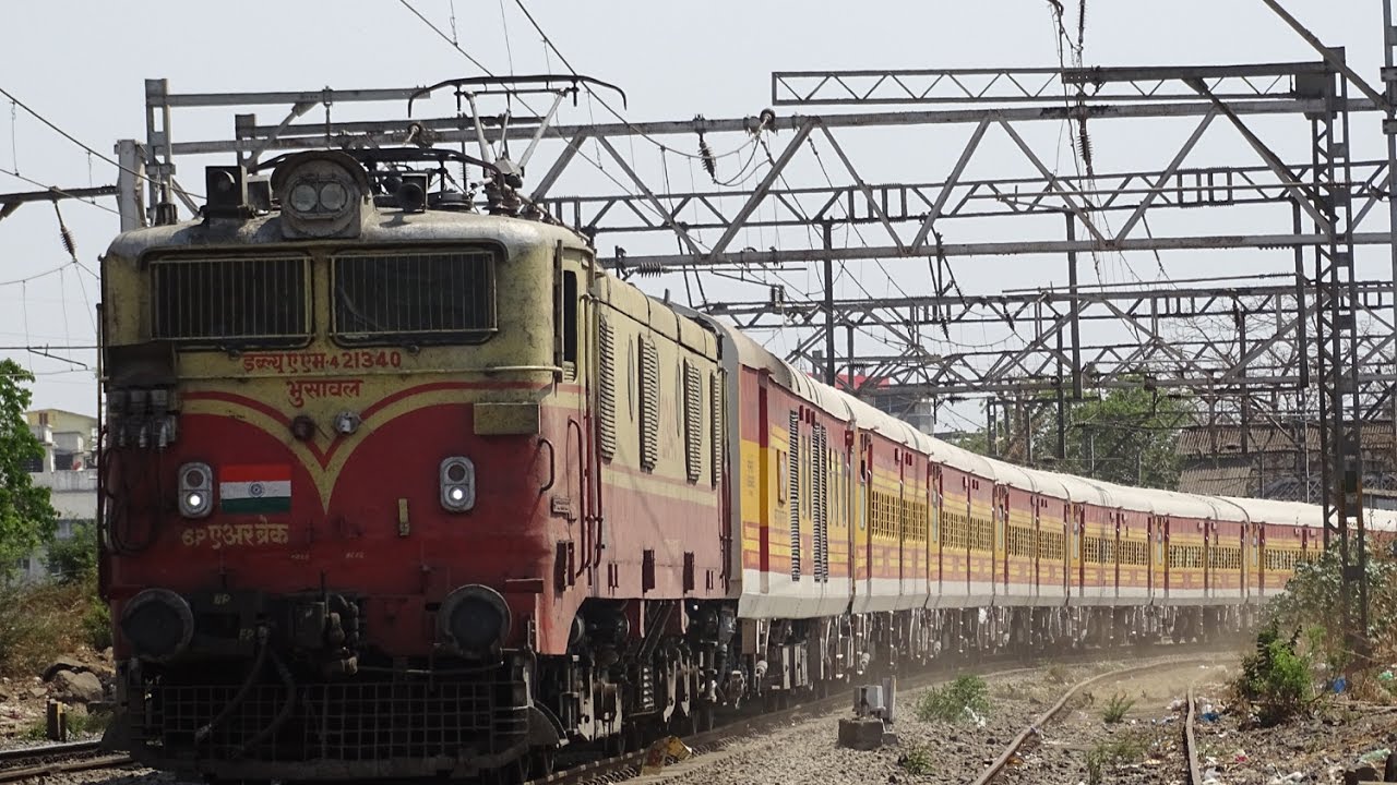 GRAND Bhusawal WAM4 with 22885 Antyodaya Express at Flat 105 kmph ...