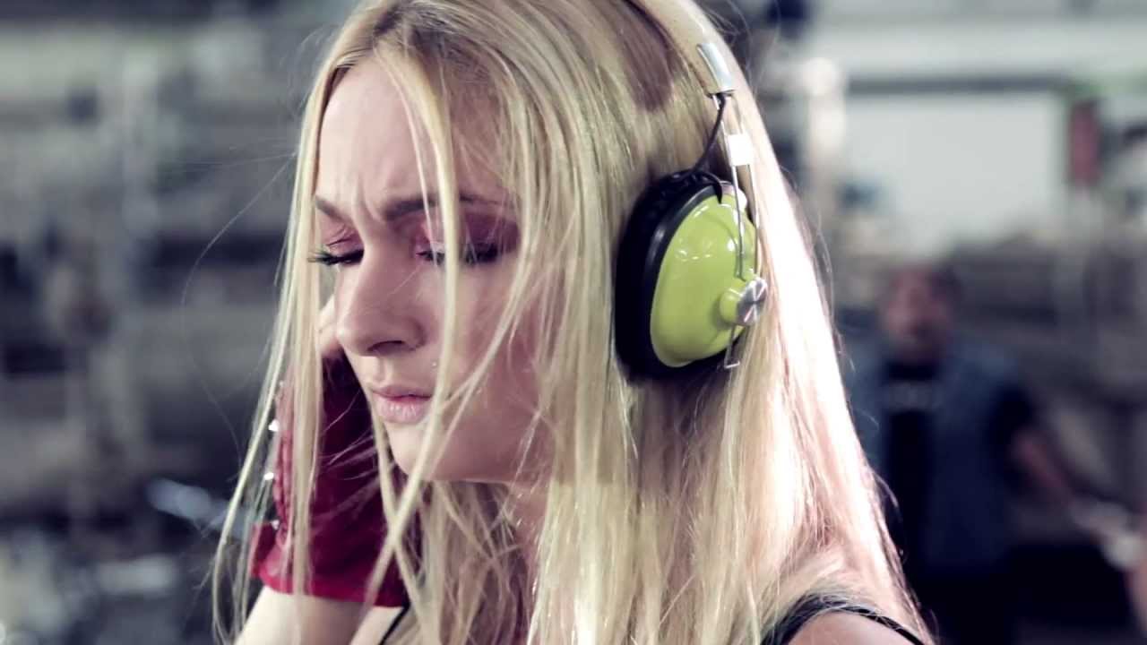 Issa - Can't Stop (Official Video) - YouTube Music