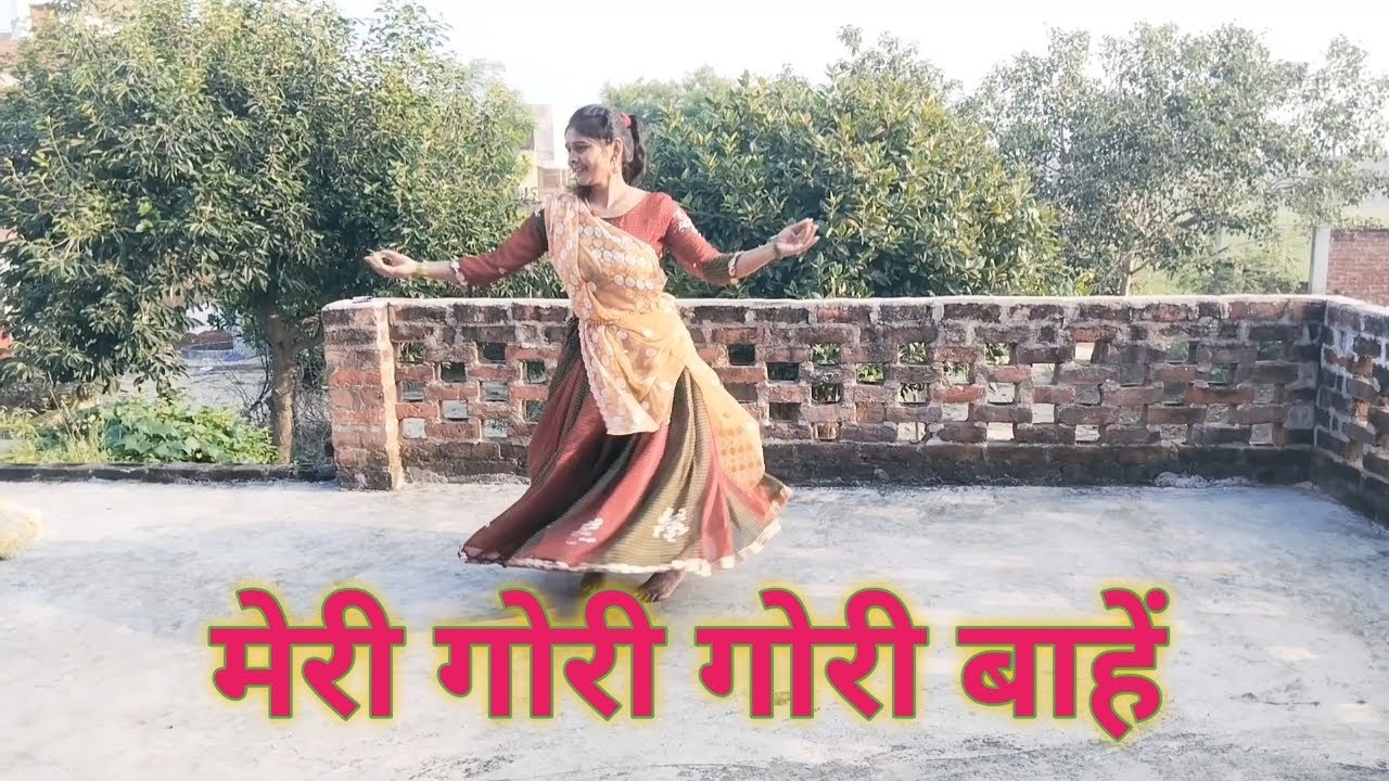 मेरी गोरी गोरी बाहें - Govinda, Ramya Krishnan, Banarasi Babu Song ...