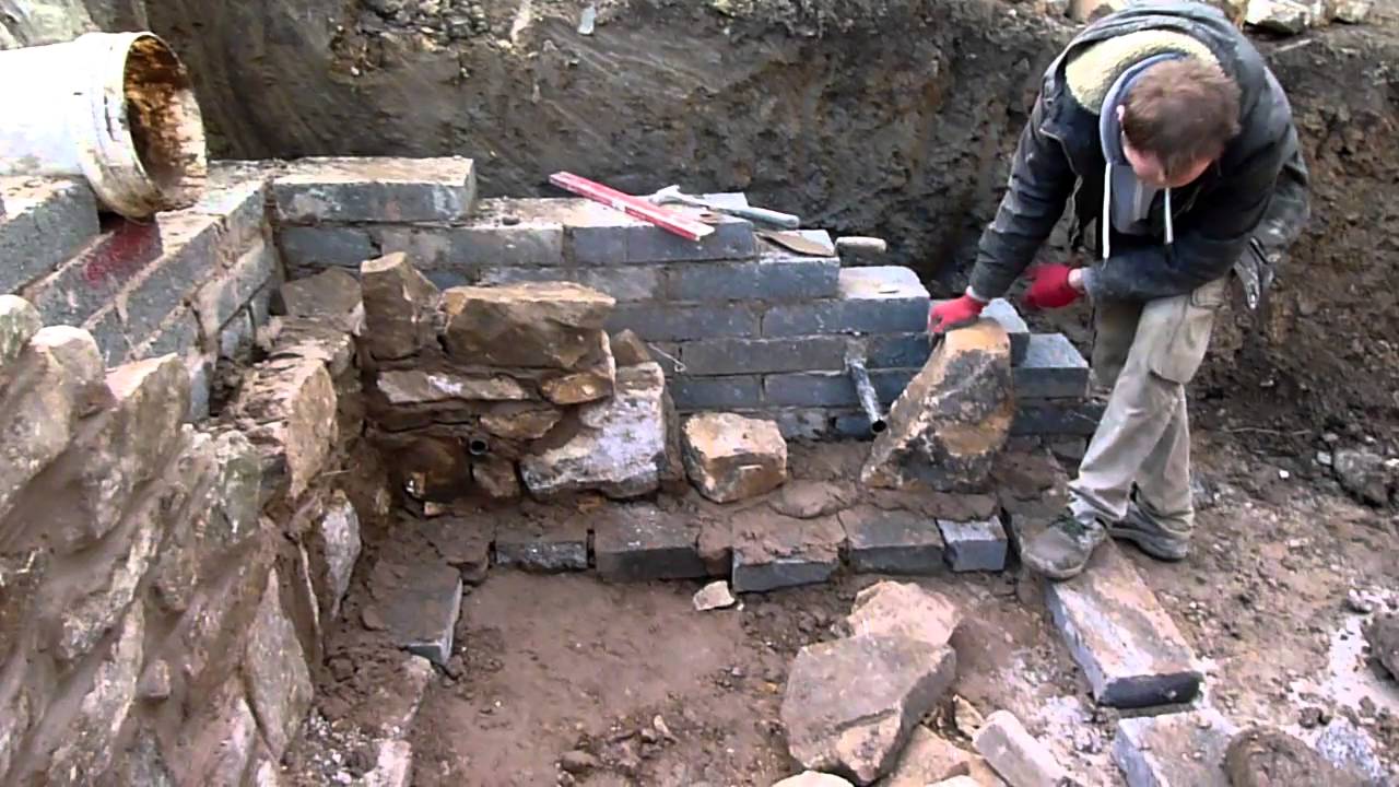 stone wall construction in England - YouTube