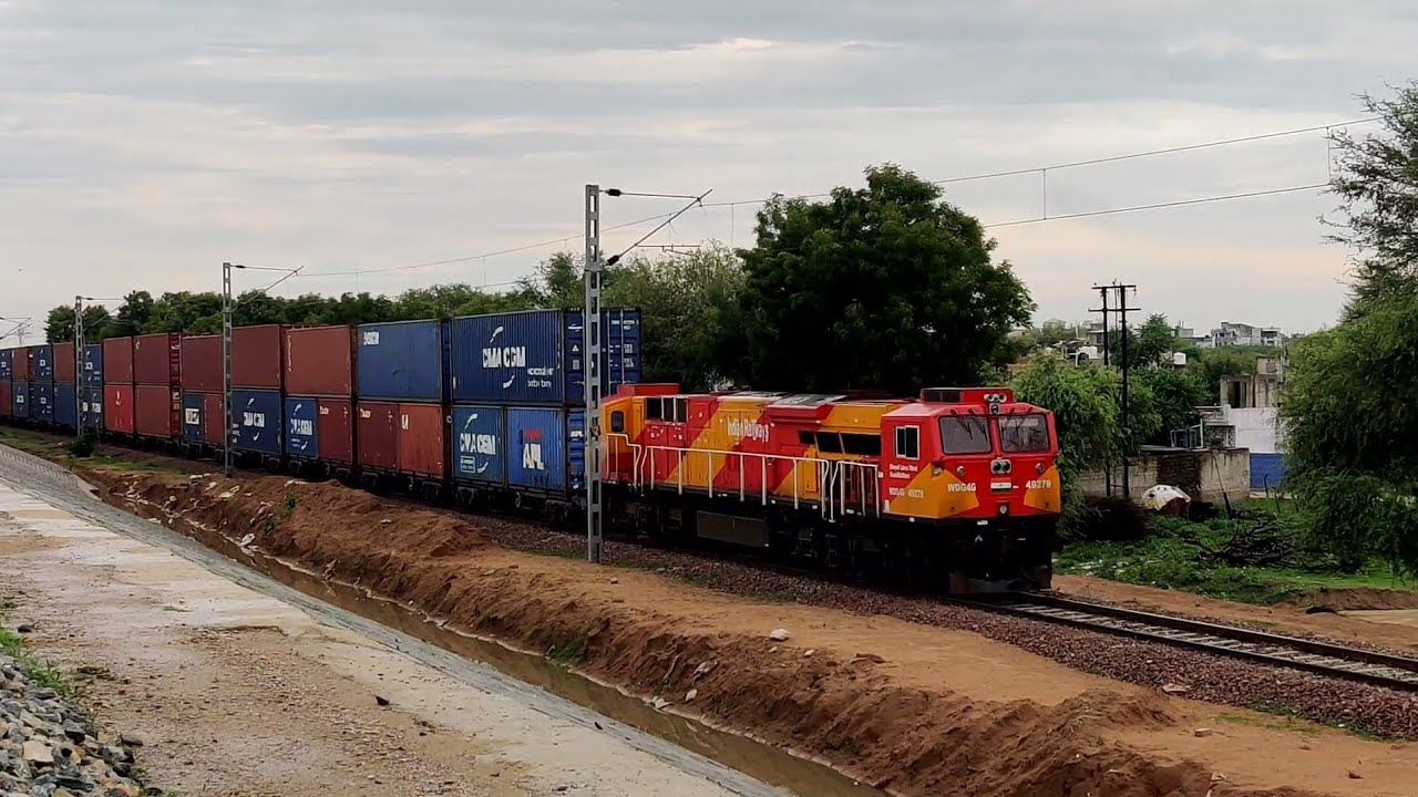 Heavily loaded double stack train | train videos | trains | wdfc | dfc ...