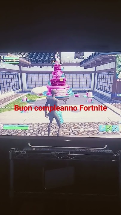Buon compleanno Fortnite - YouTube