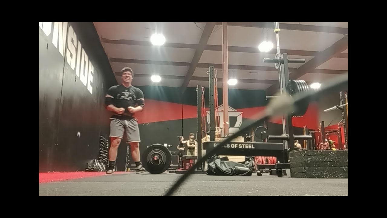 585lb/265kg deadlift PR + 319lb/145kg Bench 5 reps - YouTube