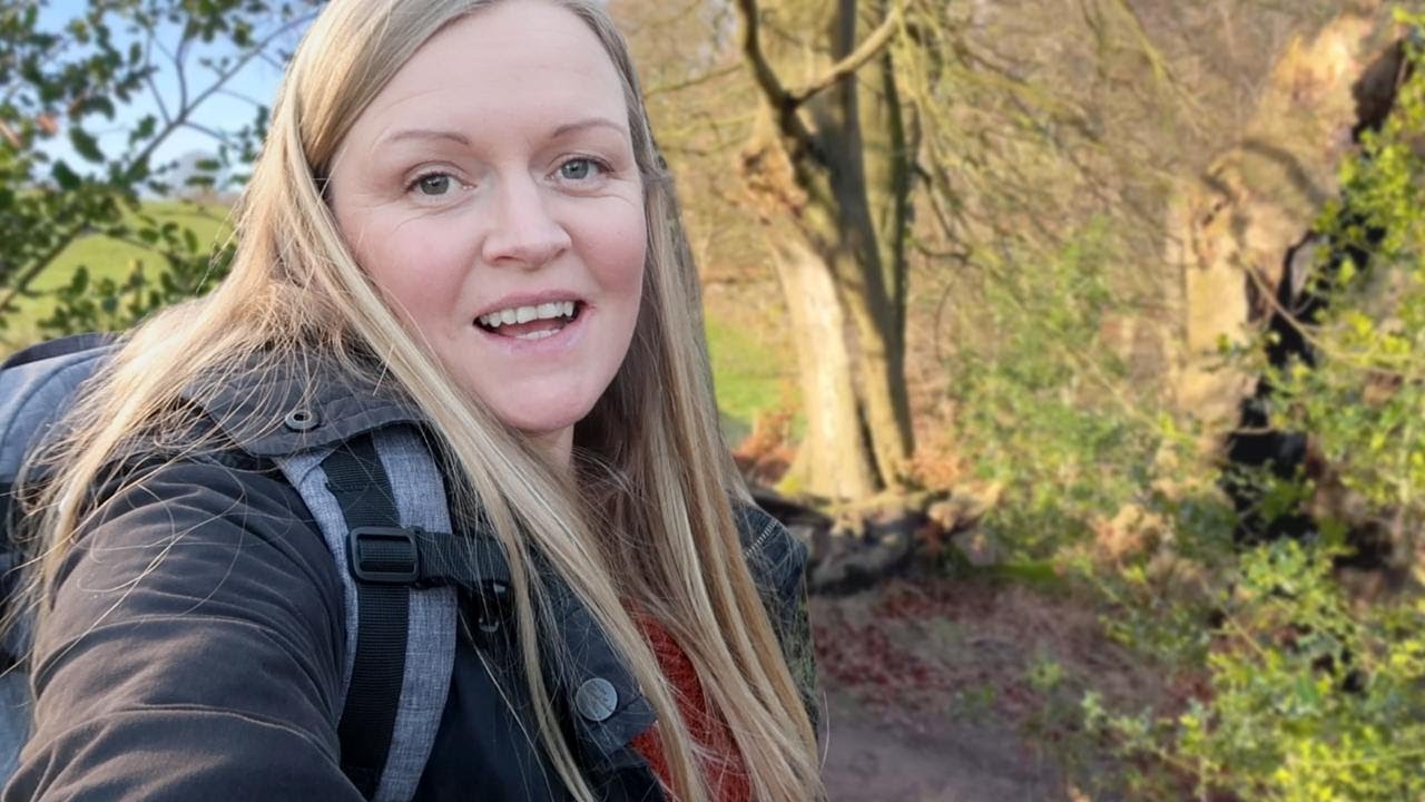 UK Countryside Hiking Vlog | Witton Country Park Blackburn - YouTube