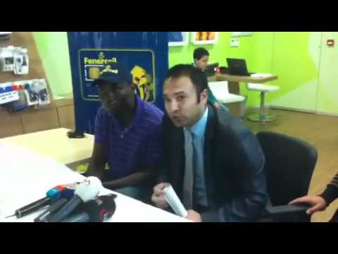 Serhat İlt Fenercell imza gunu