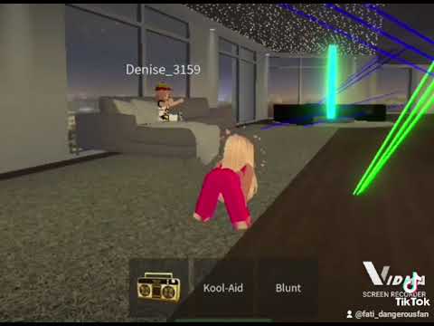 roblox twerk - YouTube