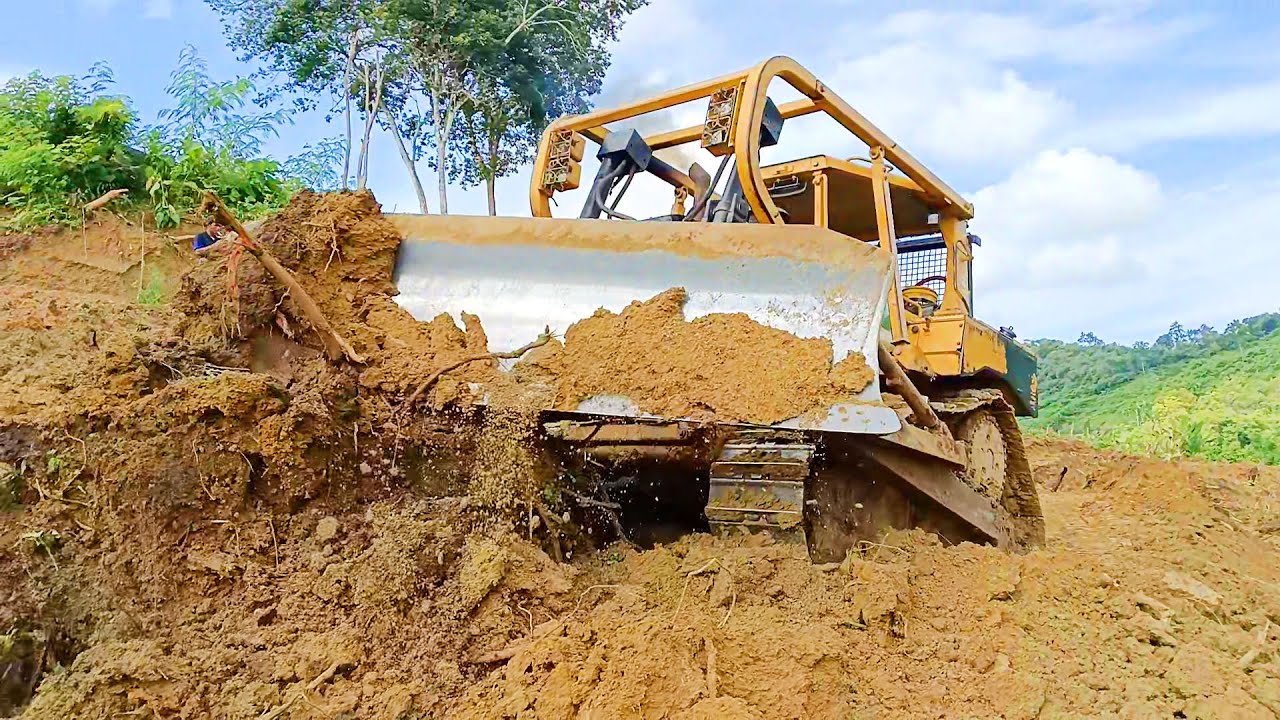 Building a Terrace with a Master Class D6R XL Bulldozer! - YouTube