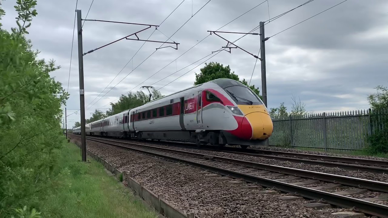 Trains at scrooby level crossing 18/5/20 - YouTube