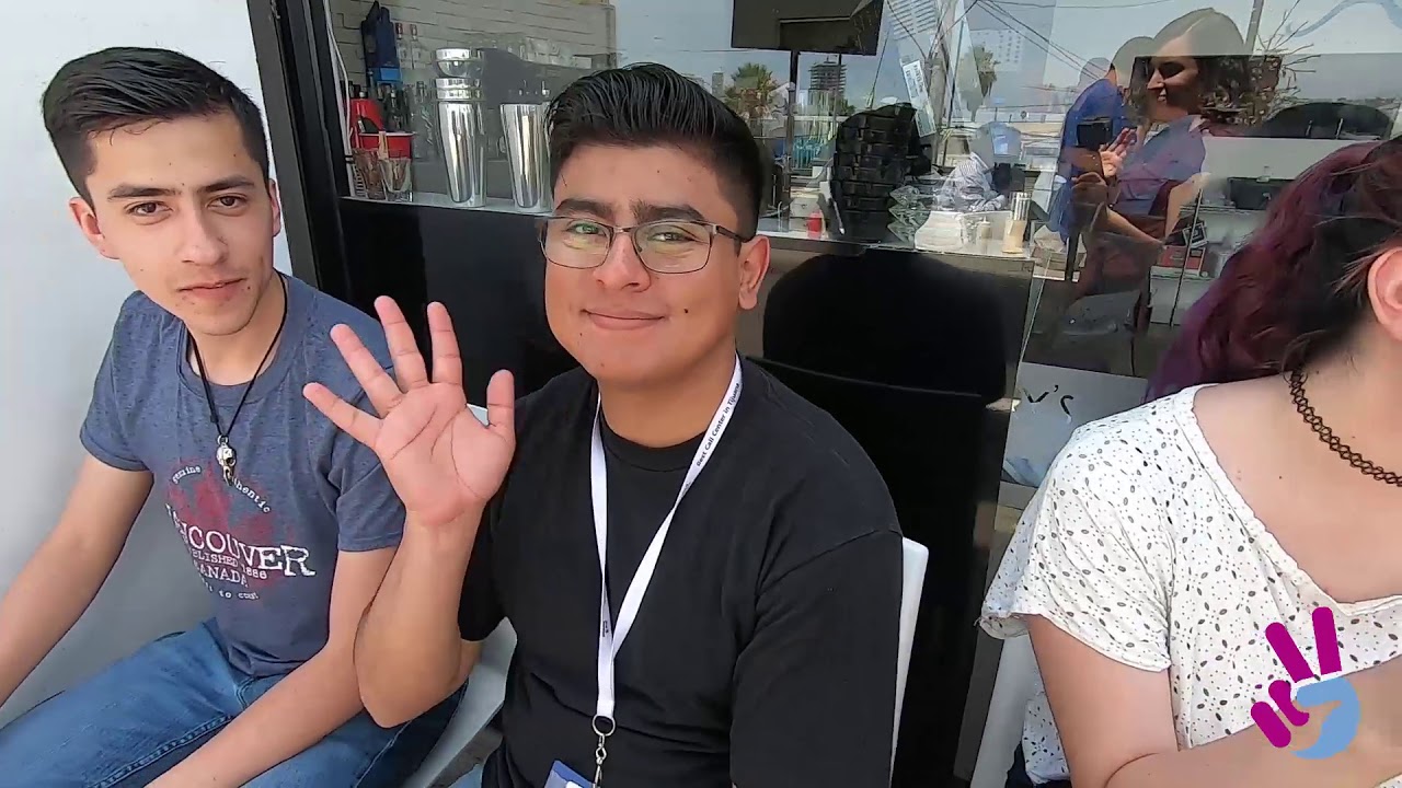 First Kontact Call Center Tijuana - Fuimos a comer a "Morry's ...