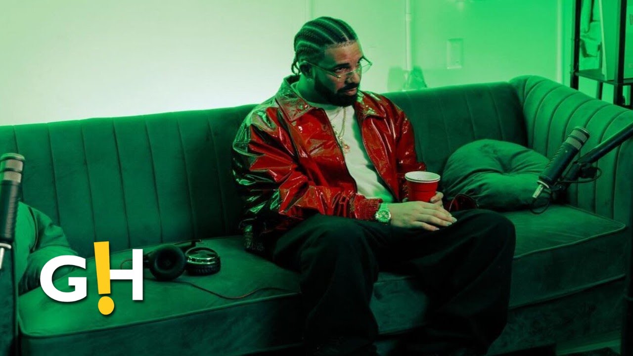 Drake's reaction after getting HIT during concert | Gossip Herald - YouTube