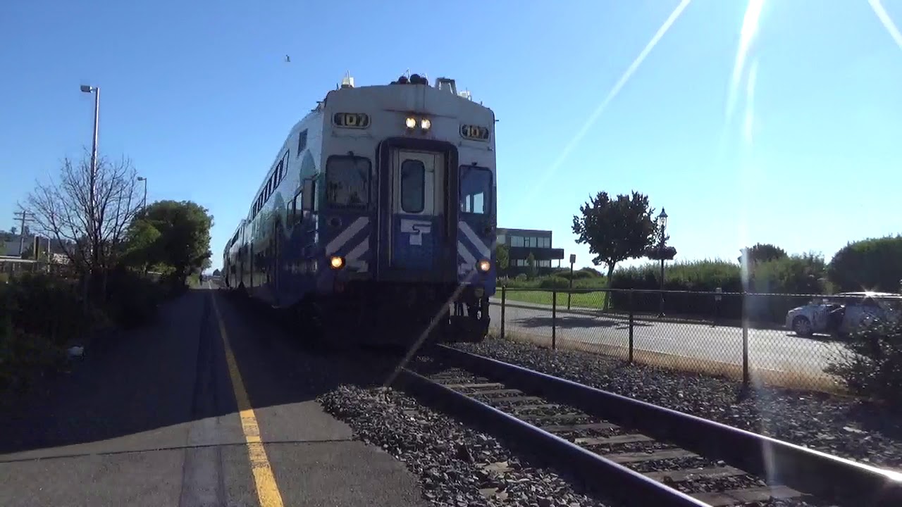 Sounder Cab car #107 - YouTube