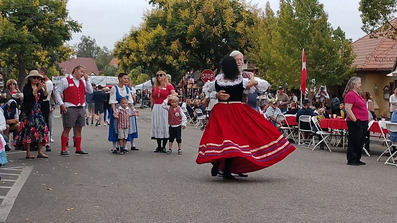DANISH DAYS 🇩🇰 FESTIVAL. SOLVANG CA. 9-17-22 - YouTube