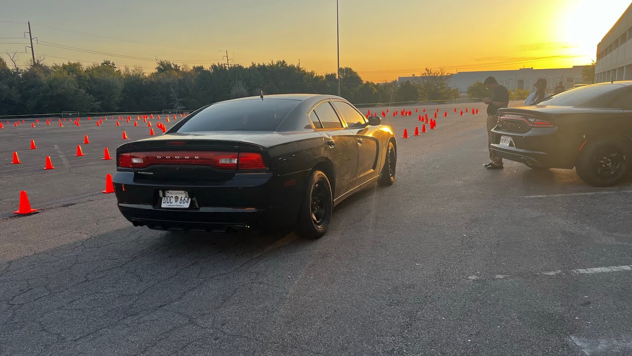 Law Enforcement Driver’s Training - YouTube